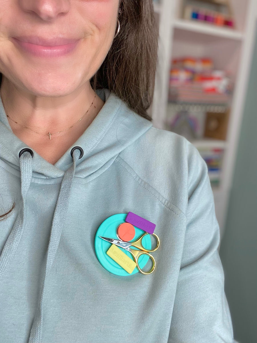 Straight Pins & Snips Holder Reviews: Learn Why Sewists Love This Tool ...